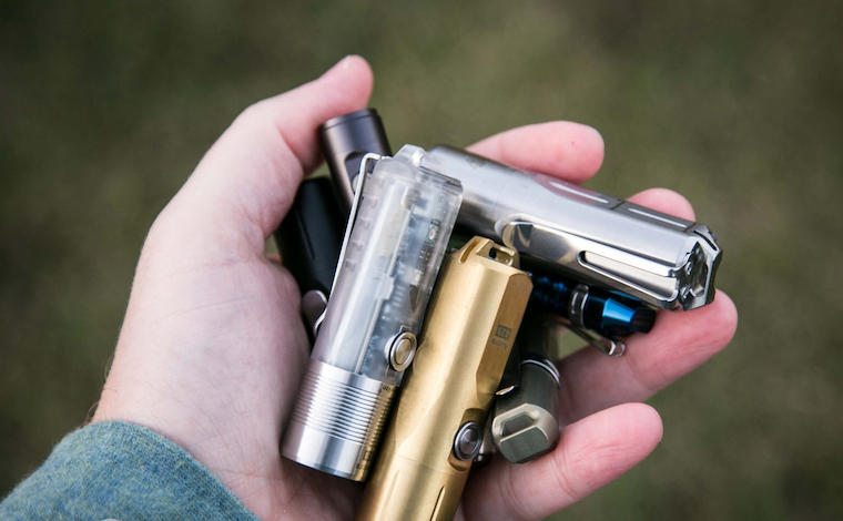 RovyVon Aurora: Overview of the Popular Flashlight Series - WholeStory