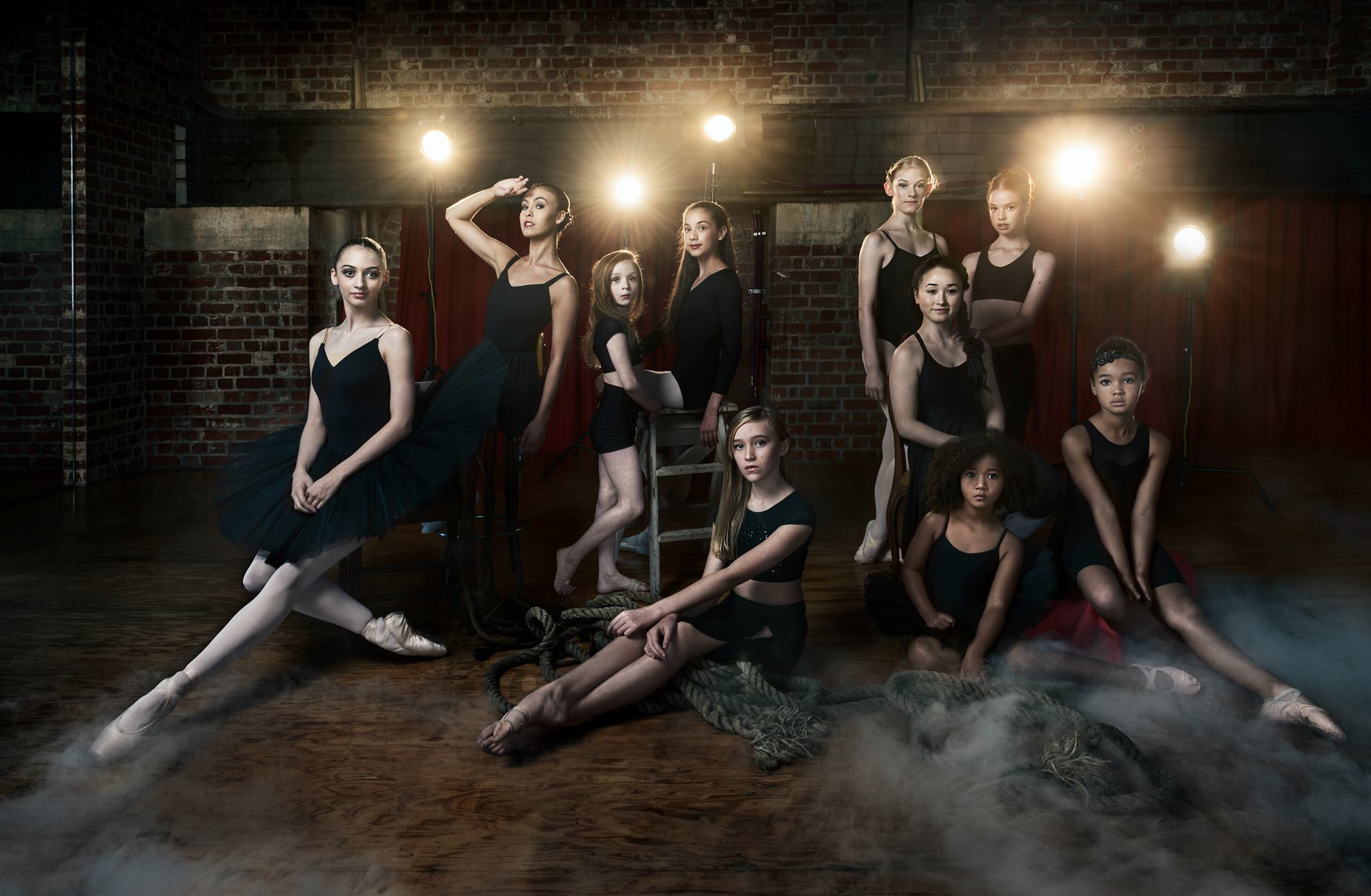 Dazzling Stage Presence: A Guide to Jazz Dance Costumes