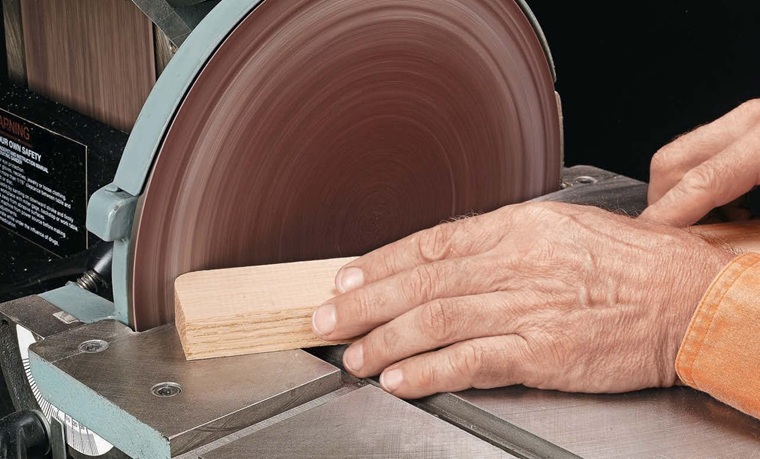 The Complete Guide to Sanding Discs: Features and Types - WholeStory